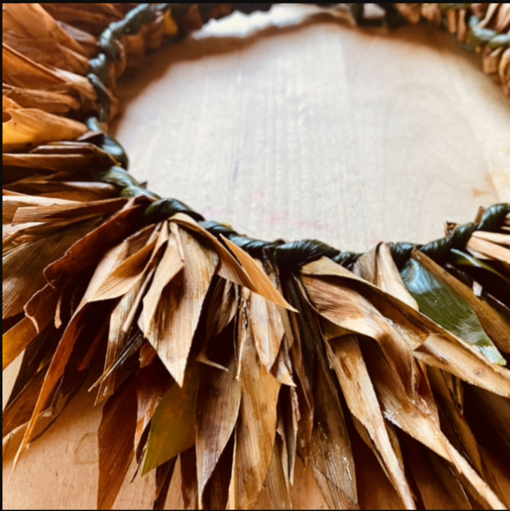 Li Laʻi Poʻo and ʻoli - Ti Leaf Head Lei and chant - Spirit Weavers ...